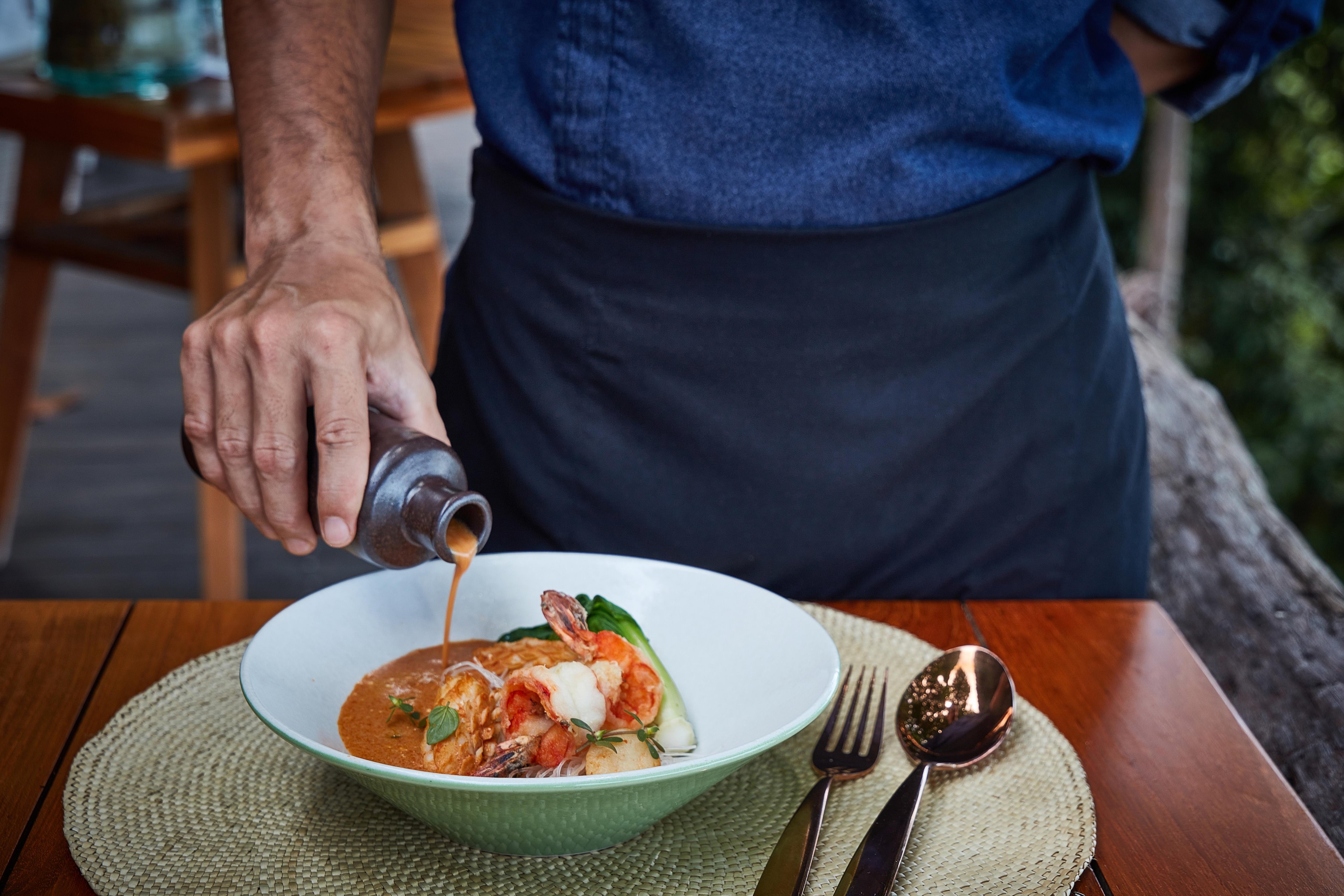 Indonesian seafood laksa recipe