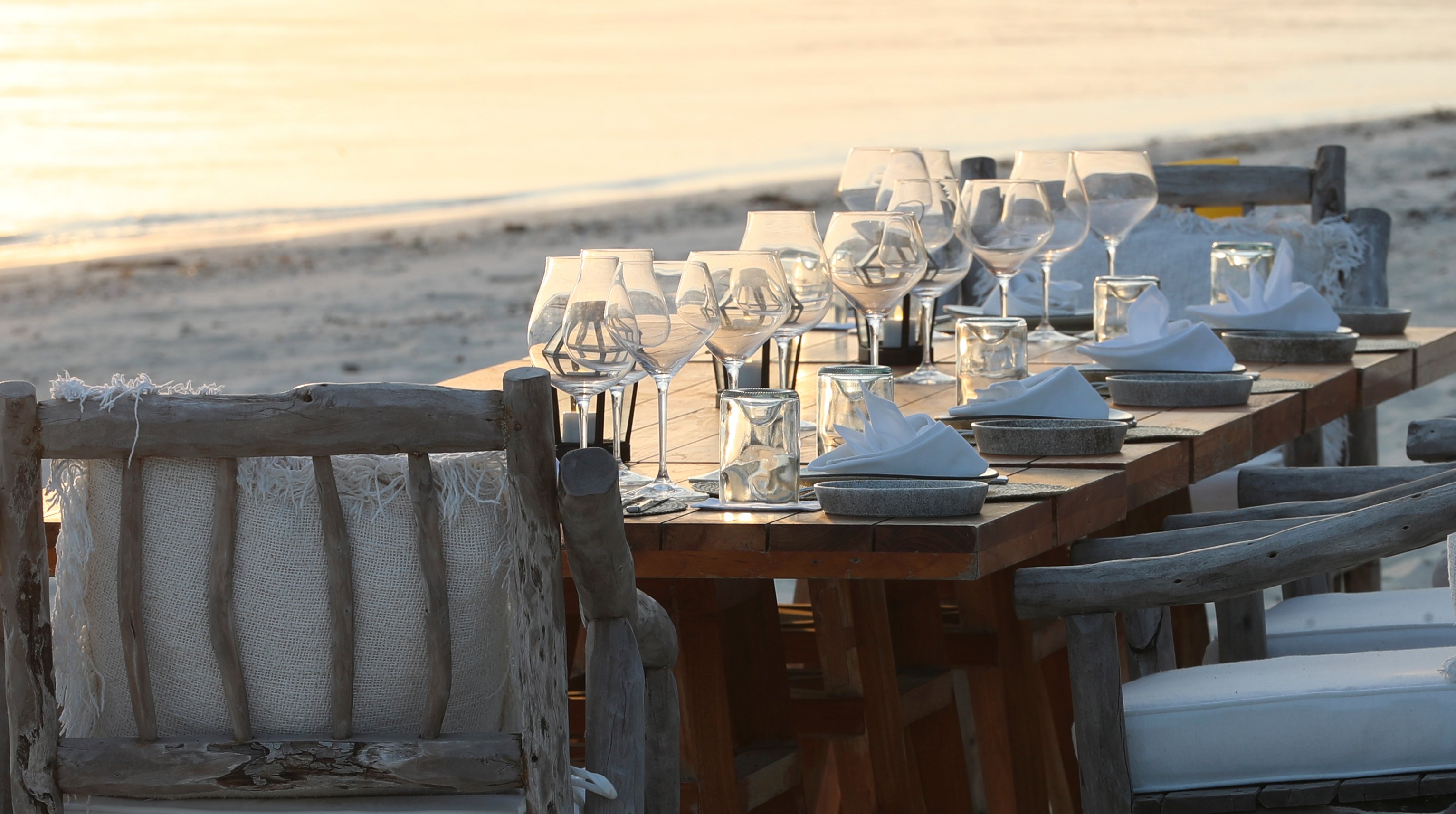 I do, again… Why vow renewals are “en vogue!”